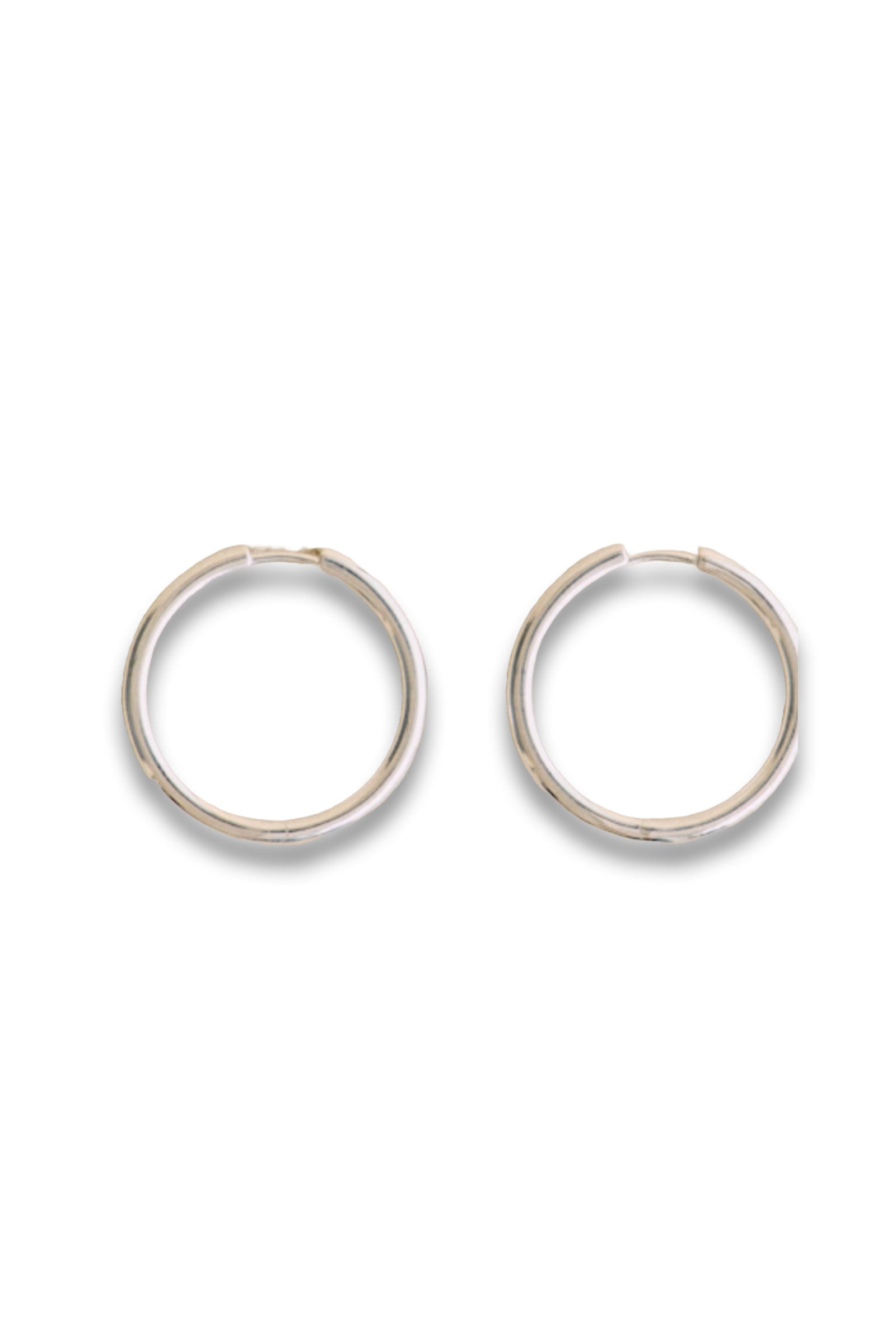 Eva Medium Hoops – Wardrobe Icons